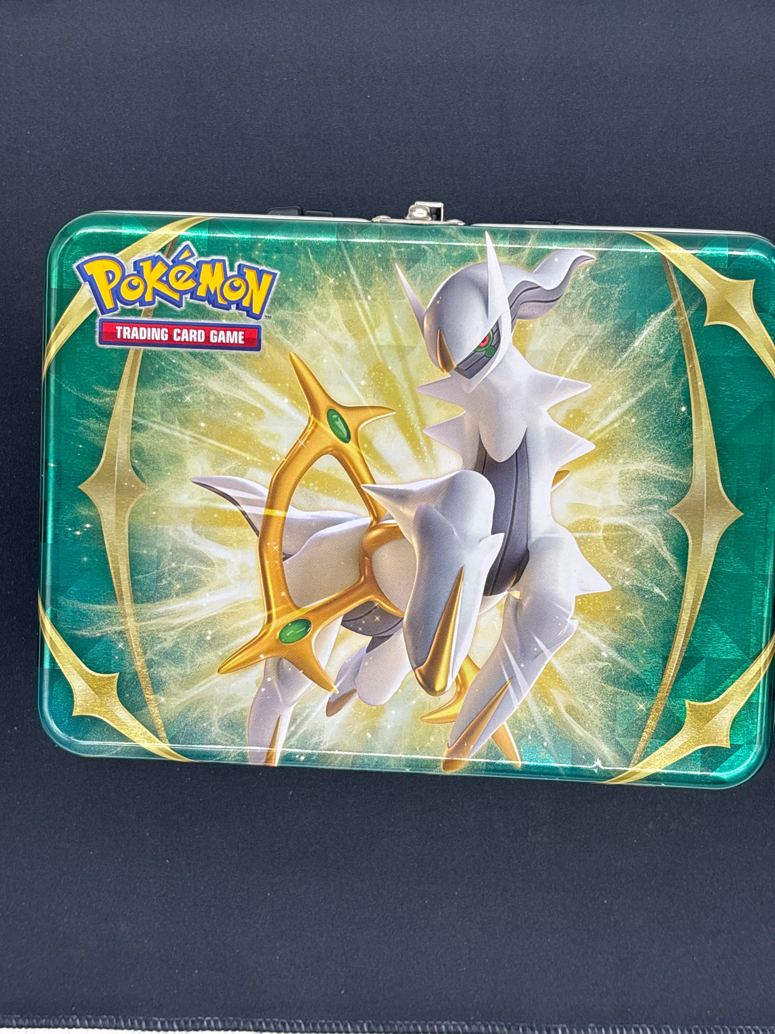 Auction Lot 190: Pokemon Arceus Metal Lunch Tin Empty