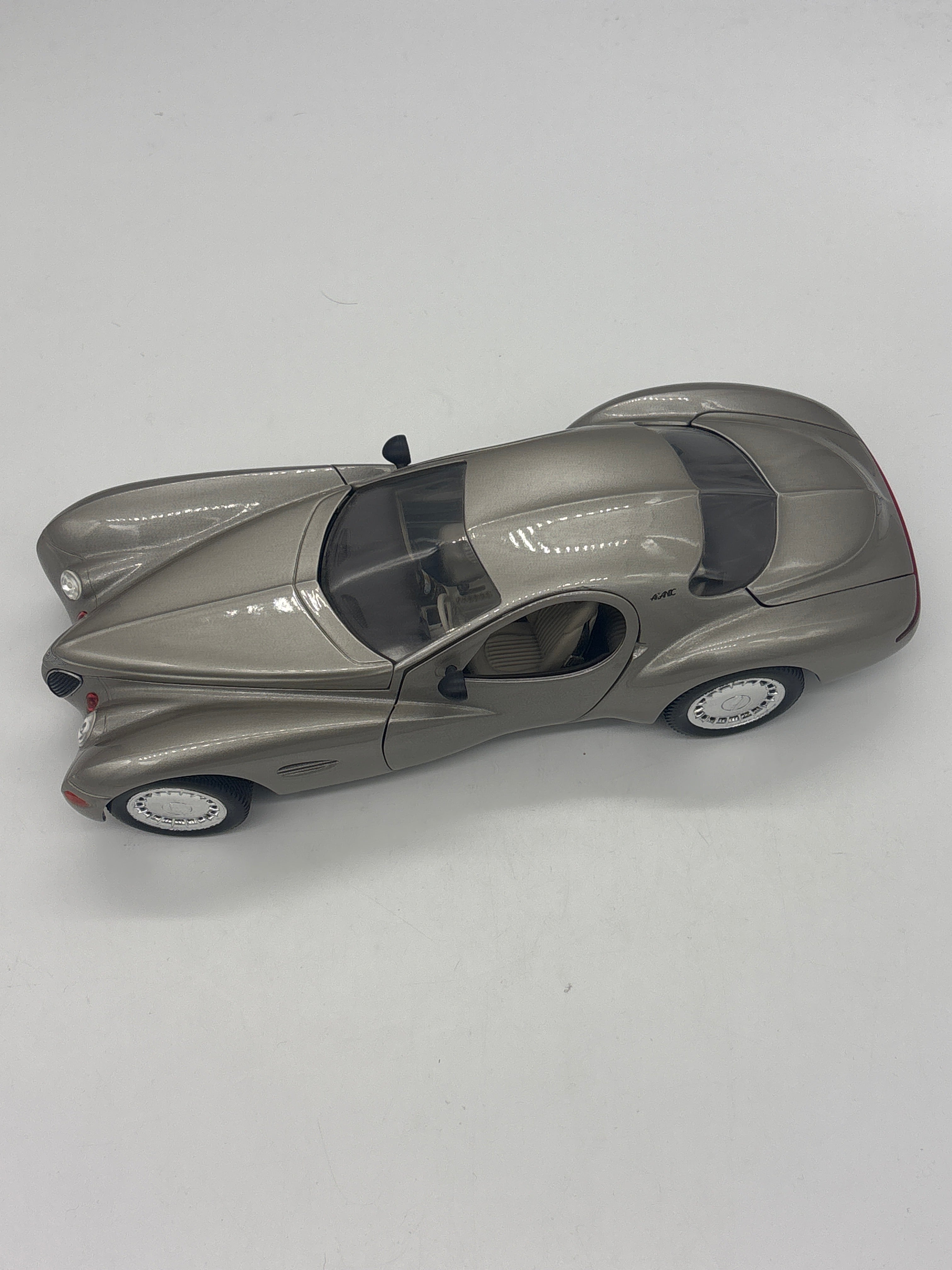 Auction Lot 2: Chrysler Atlantic 1:16 Die Cast Figure