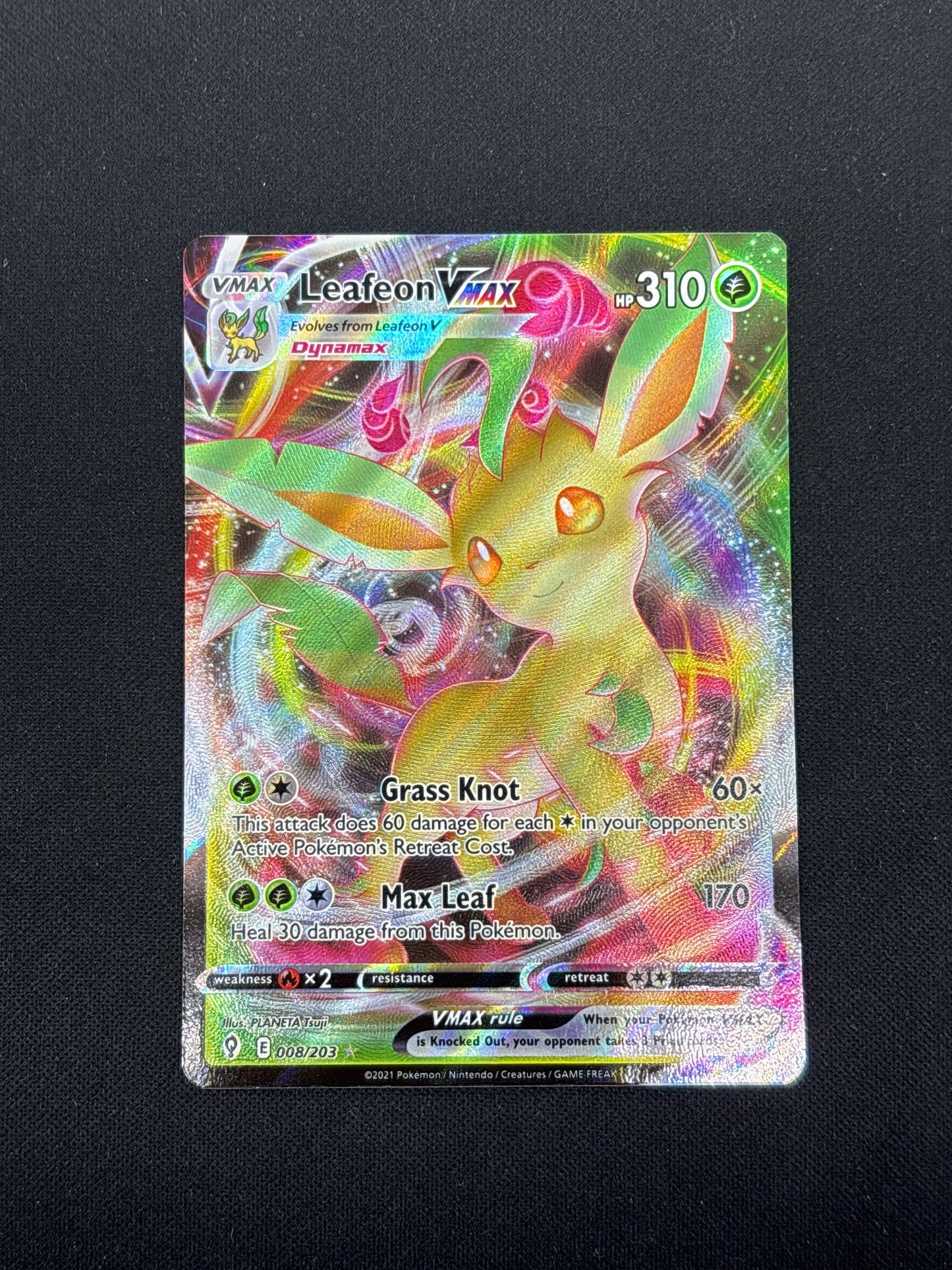 Auction Lot 193: Leafeon VMAX Full Art Evolving Skies Card Conditions